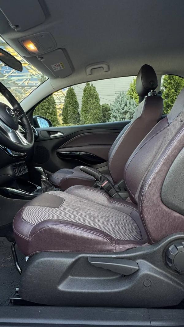 Opel Adam 2016 in Riga, with an engine capacity of 1.40 L and mileage of 83 thousand km for 6700 €, photo 10 on AUTOMOTO.COM.LV