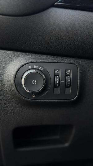 Opel Adam 2016 in Riga, with an engine capacity of 1.40 L and mileage of 83 thousand km for 6700 €, photo 16 on AUTOMOTO.COM.LV