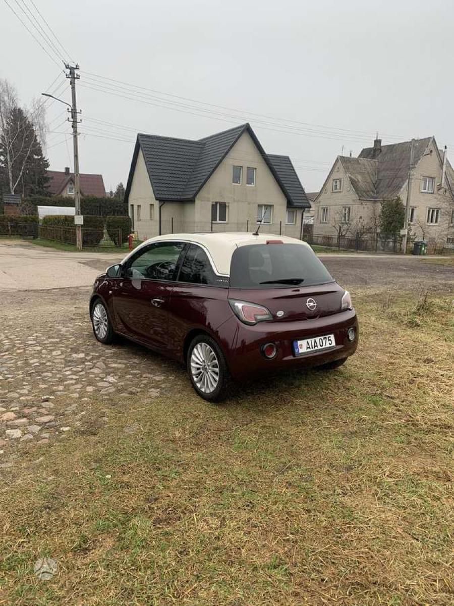 Violet Opel Adam 2014 in Kaunas, with an engine capacity of 1.40 L and mileage of 145 thousand km for 3600 €, photo 4 on AUTOMOTO.COM.LV
