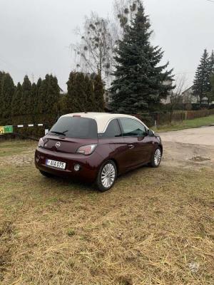 Violet Opel Adam 2014 in Kaunas, with an engine capacity of 1.40 L and mileage of 145 thousand km for 3600 €, photo 5 on AUTOMOTO.COM.LV