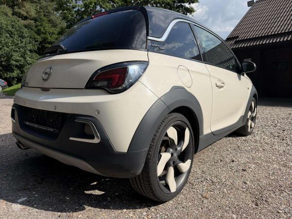 Balts Opel Adam 2017 Marijampole, ar dzinēja tilpumu 1.40 L un nobraukumu 179 tūkst. km par 5150 €, foto 2 vietnē AUTOMOTO.COM.LV