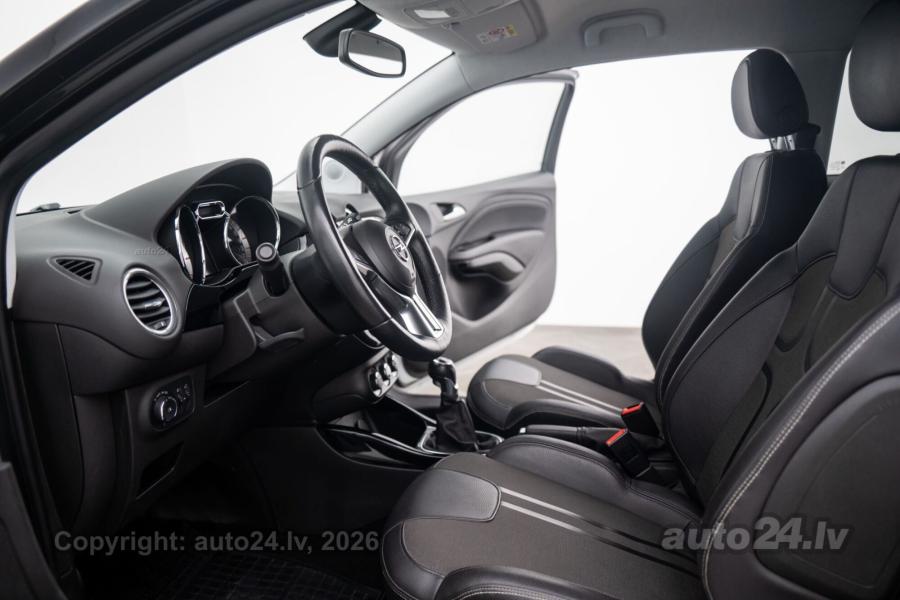 Белый Опель Адам 2014 в Таллин, объемом двигателя 1.40 л и пробегом 122 тыс. км за 4999 €, фото 10 на AUTOMOTO.COM.LV