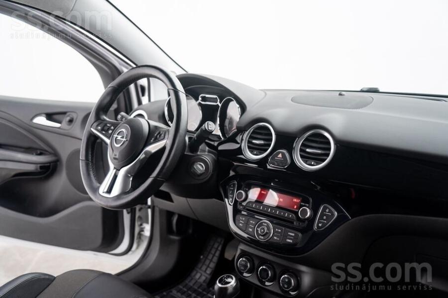White Opel Adam 2014 in Tallinn, with an engine capacity of 1.40 L and mileage of 122 thousand km for 4499 €, photo 3 on AUTOMOTO.COM.LV