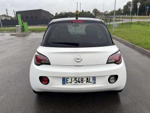 White Opel Adam 2016 in Taurage, with an engine capacity of 1.40 L and mileage of 170 thousand km for 3950 €, photo 7 on AUTOMOTO.COM.LV