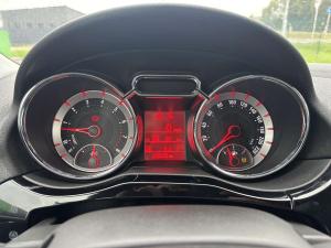 White Opel Adam 2016 in Taurage, with an engine capacity of 1.40 L and mileage of 170 thousand km for 3950 €, photo 13 on AUTOMOTO.COM.LV