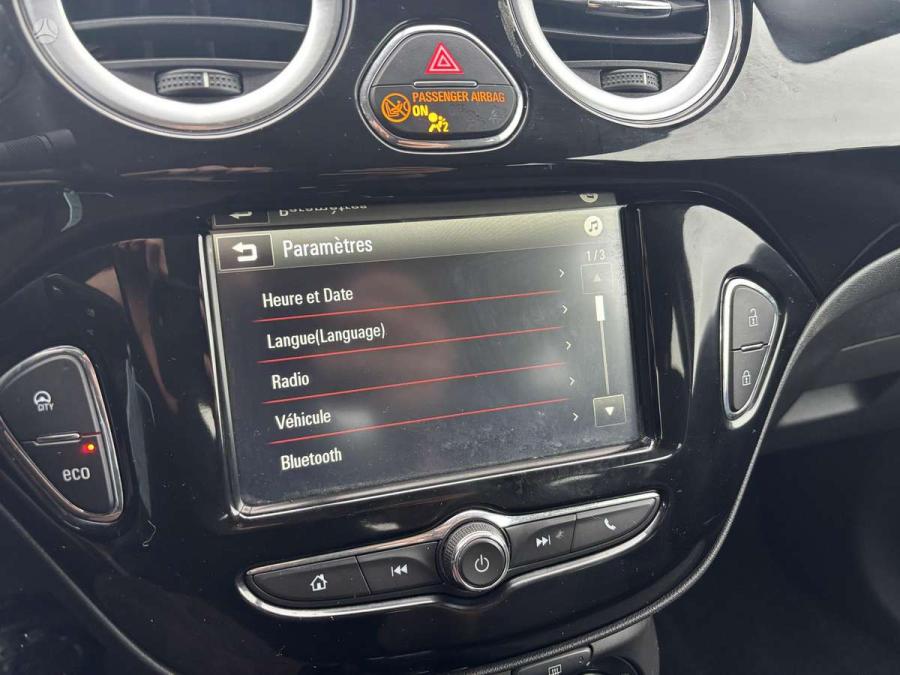 White Opel Adam 2016 in Taurage, with an engine capacity of 1.40 L and mileage of 170 thousand km for 3950 €, photo 17 on AUTOMOTO.COM.LV