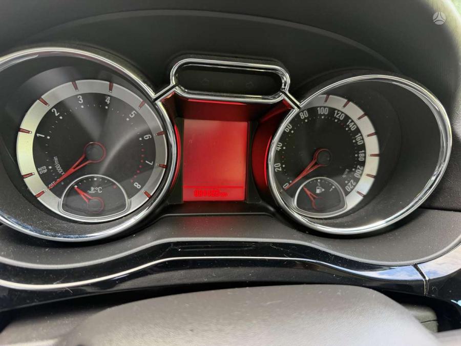 Balts Opel Adam 2017 Kazlų Rūda, ar dzinēja tilpumu 1.40 L un nobraukumu 94 tūkst. km par 6950 €, foto 9 vietnē AUTOMOTO.COM.LV