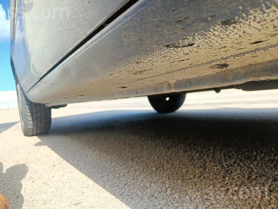 Zils Opel Agila 2004 Rīga, ar dzinēja tilpumu 1.20 L un nobraukumu 231 tūkst. km par 700 €, foto 7 vietnē AUTOMOTO.COM.LV