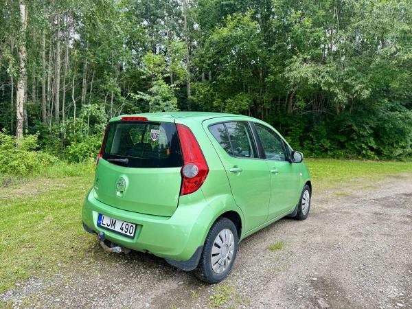 Green Opel Agila 2009 in Kaunas, with an engine capacity of 1.20 L and mileage of 195 thousand km for 1900 €, photo 3 on AUTOMOTO.COM.LV