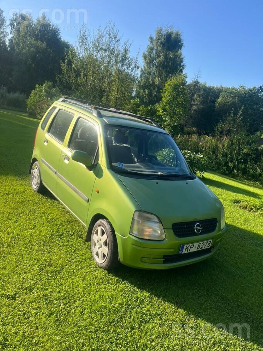 Zaļš Opel Agila 2000 Valmiera, ar dzinēja tilpumu 1.00 L un nobraukumu 317 tūkst. km par 440 €, foto 1 vietnē AUTOMOTO.COM.LV