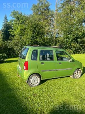 Zaļš Opel Agila 2000 Valmiera, ar dzinēja tilpumu 1.00 L un nobraukumu 317 tūkst. km par 440 €, foto 4 vietnē AUTOMOTO.COM.LV