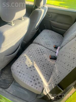 Zaļš Opel Agila 2000 Valmiera, ar dzinēja tilpumu 1.00 L un nobraukumu 317 tūkst. km par 440 €, foto 10 vietnē AUTOMOTO.COM.LV