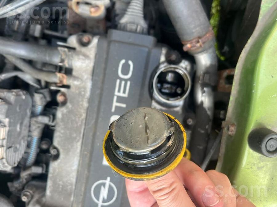 Zaļš Opel Agila 2000 Valmiera, ar dzinēja tilpumu 1.00 L un nobraukumu 317 tūkst. km par 440 €, foto 11 vietnē AUTOMOTO.COM.LV