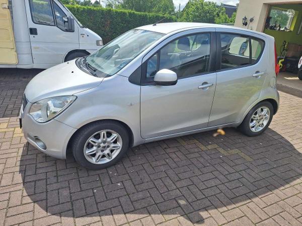 Grey Opel Agila 2009 in Kaunas, with an engine capacity of 0.00 L and mileage of 121 thousand km for 3900 €, photo 3 on AUTOMOTO.COM.LV