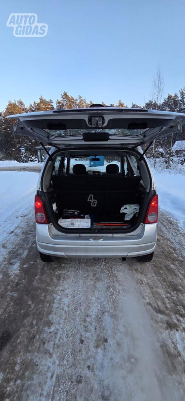 Grey Opel Agila 2005 in Ukmerge, with an engine capacity of 1.20 L and mileage of 185 thousand km for 800 €, photo 6 on AUTOMOTO.COM.LV