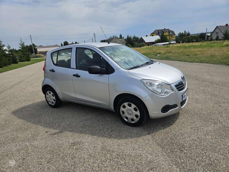 Grey Opel Agila 2009 in Marijampole, with an engine capacity of 1.00 L and mileage of 77 thousand km for 2300 €, photo 4 on AUTOMOTO.COM.LV