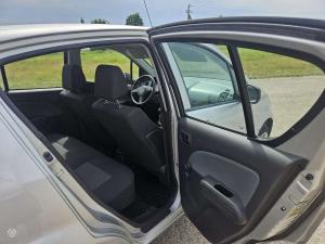 Grey Opel Agila 2009 in Marijampole, with an engine capacity of 1.00 L and mileage of 77 thousand km for 2300 €, photo 6 on AUTOMOTO.COM.LV