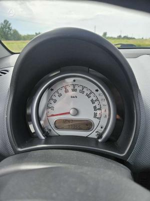 Grey Opel Agila 2009 in Marijampole, with an engine capacity of 1.00 L and mileage of 77 thousand km for 2300 €, photo 8 on AUTOMOTO.COM.LV