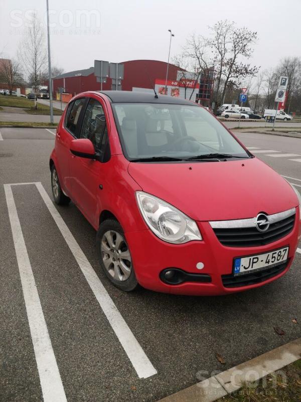 Red Opel Agila 2008 in Daugavpils, with an engine capacity of 1.30 L and mileage of 238 thousand km for 2500 €, photo 1 on AUTOMOTO.COM.LV