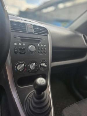 Sarkans Opel Agila 2008 Viļņa, ar dzinēja tilpumu 1.25 L un nobraukumu 250 tūkst. km par 1350 €, foto 10 vietnē AUTOMOTO.COM.LV