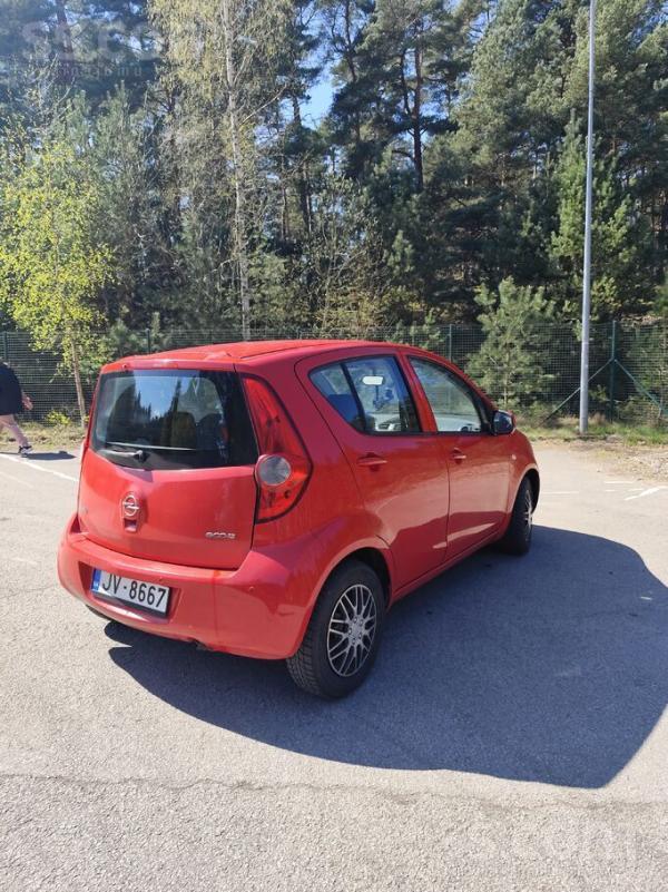 Red Opel Agila 2009 in Ventspils, with an engine capacity of 1.00 L and mileage of 132 thousand km for 2500 €, photo 2 on AUTOMOTO.COM.LV