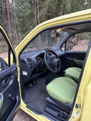 Dzeltens Opel Agila 2003 Jelgava, ar dzinēja tilpumu 1.00 L un nobraukumu 94 tūkst. km par 1300 €, foto 5 vietnē AUTOMOTO.COM.LV