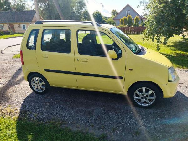 Yellow Opel Agila 2004 in Siauliai, with an engine capacity of 1.25 L and mileage of 312 thousand km for 1500 €, photo 3 on AUTOMOTO.COM.LV