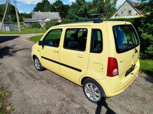 Yellow Opel Agila 2004 in Siauliai, with an engine capacity of 1.25 L and mileage of 312 thousand km for 1500 €, photo 6 on AUTOMOTO.COM.LV