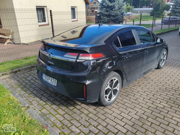 Опель Ампера 2011 в Кельме на AUTOMOTO.COM.LV Черный Опель Ампера 2011 в Кельме, объемом двигателя 1.50 л и пробегом 78 тыс. км за 7300 €, фото 4 на AUTOMOTO.COM.LV