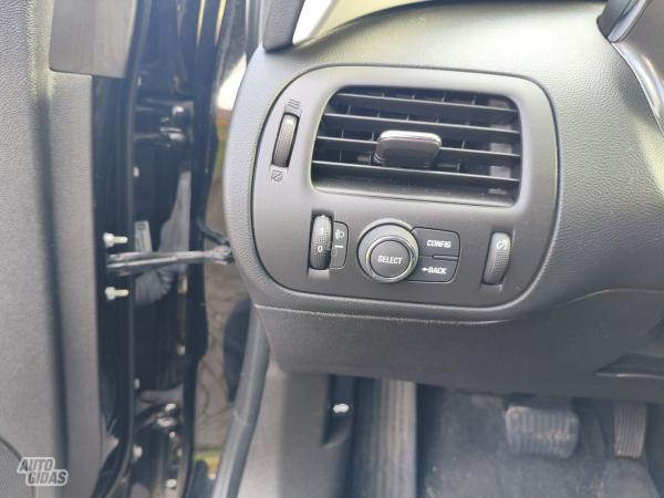Опель Ампера 2011 в Кельме на AUTOMOTO.COM.LV Черный Опель Ампера 2011 в Кельме, объемом двигателя 1.50 л и пробегом 78 тыс. км за 7300 €, фото 8 на AUTOMOTO.COM.LV