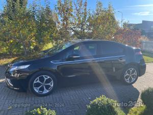 Black Opel Ampera 2015 in Tallinn, with an engine capacity of 1.40 L and mileage of 177 thousand km for 10900 €, photo 4 on AUTOMOTO.COM.LV
