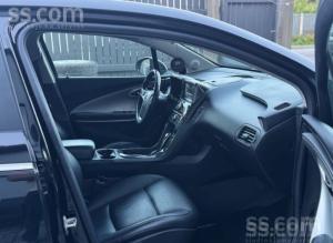Black Opel Ampera 2013 in Riga, with an engine capacity of 1.40 L and mileage of 227 thousand km for 6650 €, photo 30 on AUTOMOTO.COM.LV