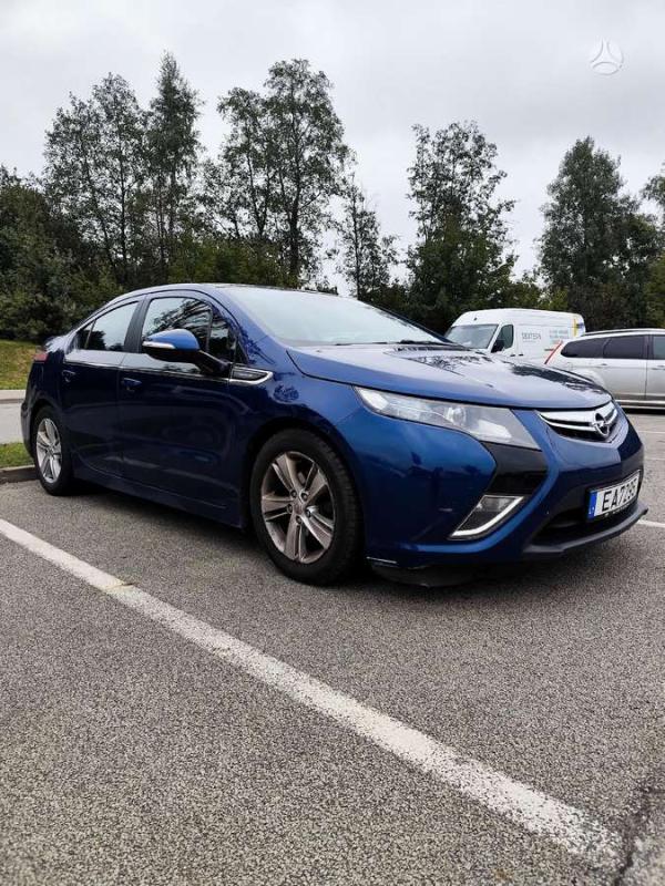 Zils Opel Ampera 2012 Viļņa, ar dzinēja tilpumu 1.40 L un nobraukumu 226 tūkst. km par 5800 €, foto 1 vietnē AUTOMOTO.COM.LV
