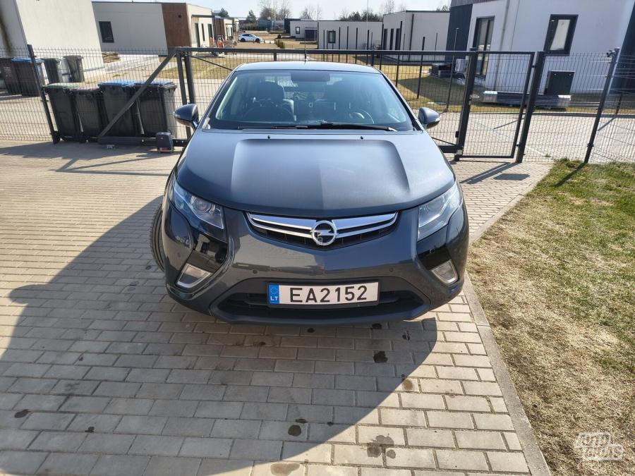 Pelēks Opel Ampera 2012 Viļņa, ar dzinēja tilpumu 1.40 L un nobraukumu 170 tūkst. km par 6900 €, foto 2 vietnē AUTOMOTO.COM.LV