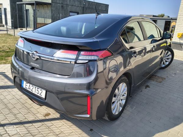 Pelēks Opel Ampera 2012 Viļņa, ar dzinēja tilpumu 1.40 L un nobraukumu 170 tūkst. km par 6900 €, foto 4 vietnē AUTOMOTO.COM.LV