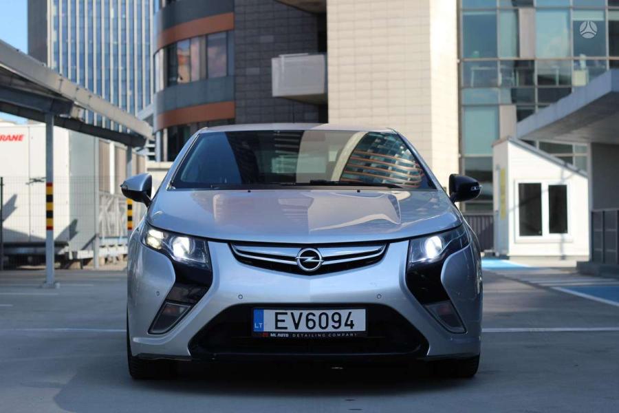 Pelēks Opel Ampera 2012 Viļņa, ar dzinēja tilpumu 1.40 L un nobraukumu 242 tūkst. km par 6100 €, foto 4 vietnē AUTOMOTO.COM.LV