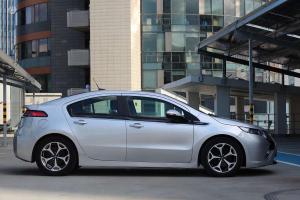 Pelēks Opel Ampera 2012 Viļņa, ar dzinēja tilpumu 1.40 L un nobraukumu 242 tūkst. km par 6100 €, foto 12 vietnē AUTOMOTO.COM.LV