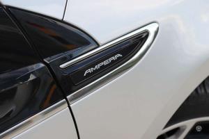 Pelēks Opel Ampera 2012 Viļņa, ar dzinēja tilpumu 1.40 L un nobraukumu 242 tūkst. km par 6100 €, foto 13 vietnē AUTOMOTO.COM.LV