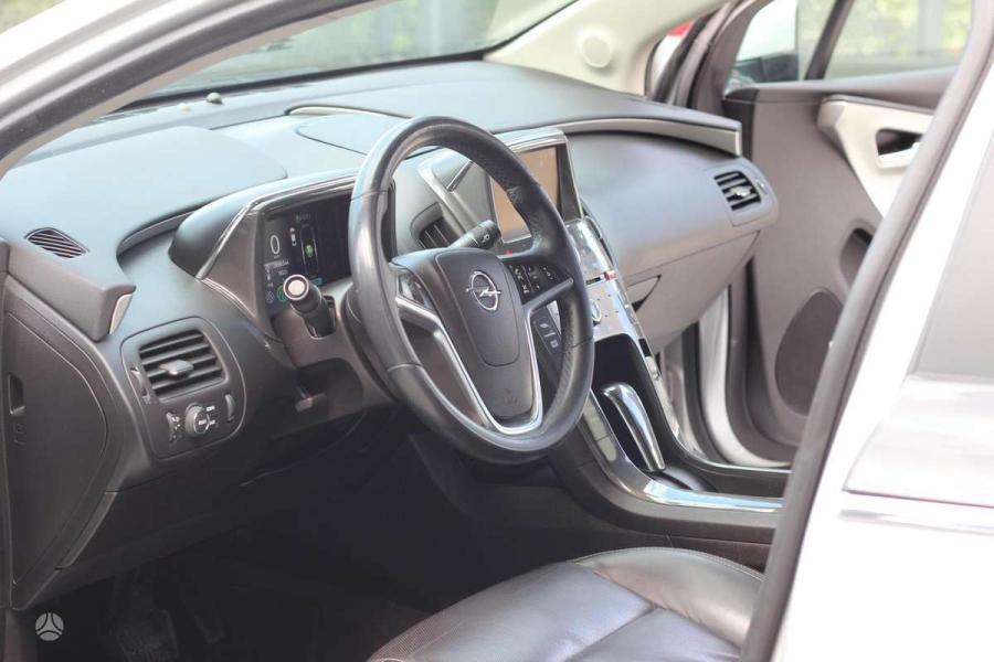 Pelēks Opel Ampera 2012 Viļņa, ar dzinēja tilpumu 1.40 L un nobraukumu 242 tūkst. km par 6100 €, foto 17 vietnē AUTOMOTO.COM.LV