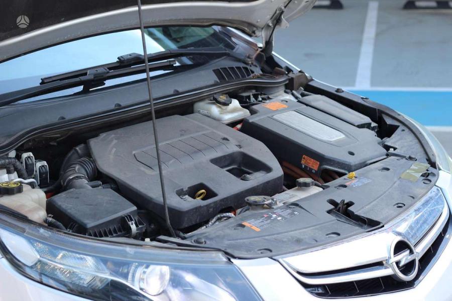 Pelēks Opel Ampera 2012 Viļņa, ar dzinēja tilpumu 1.40 L un nobraukumu 242 tūkst. km par 6100 €, foto 19 vietnē AUTOMOTO.COM.LV
