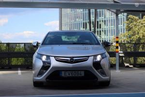 Pelēks Opel Ampera 2012 Viļņa, ar dzinēja tilpumu 1.40 L un nobraukumu 242 tūkst. km par 6100 €, foto 20 vietnē AUTOMOTO.COM.LV