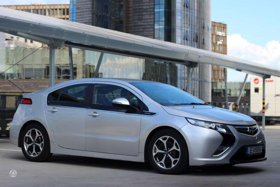Pelēks Opel Ampera 2012 Viļņa, ar dzinēja tilpumu 1.40 L un nobraukumu 242 tūkst. km par 6100 €, foto 21 vietnē AUTOMOTO.COM.LV