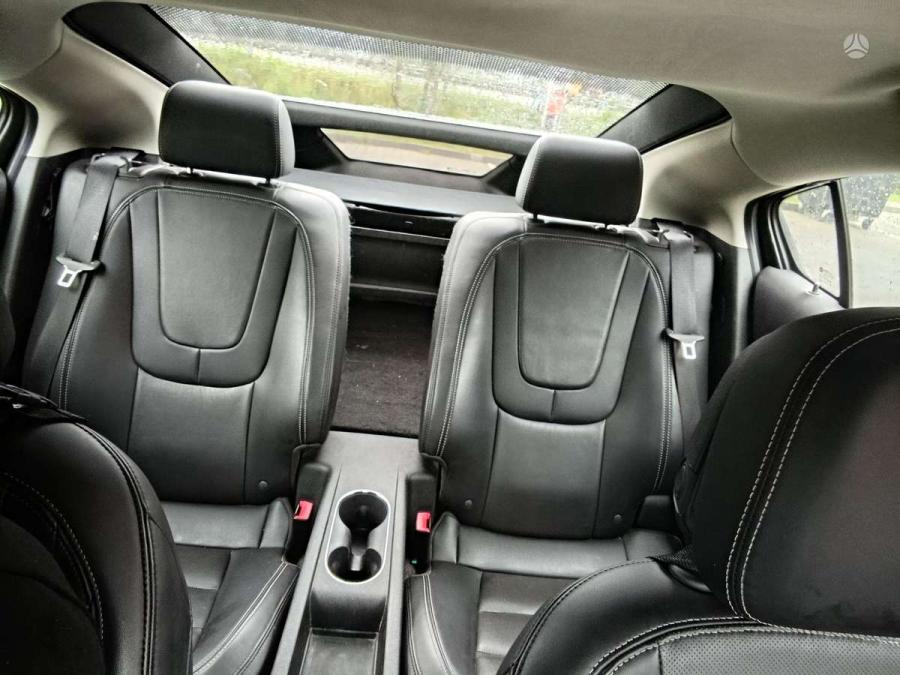 Grey Opel Ampera 2012 in Vilnius, with an engine capacity of 1.40 L and mileage of 233 thousand km for 5662 €, photo 13 on AUTOMOTO.COM.LV