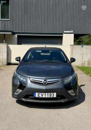 Pelēks Opel Ampera 2014 Viļņa, ar dzinēja tilpumu 1.40 L un nobraukumu 160 tūkst. km par 3900 €, foto 4 vietnē AUTOMOTO.COM.LV
