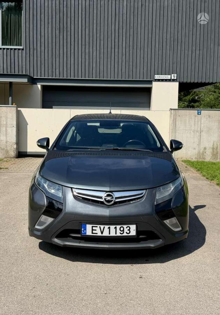Pelēks Opel Ampera 2014 Viļņa, ar dzinēja tilpumu 1.40 L un nobraukumu 160 tūkst. km par 3900 €, foto 4 vietnē AUTOMOTO.COM.LV