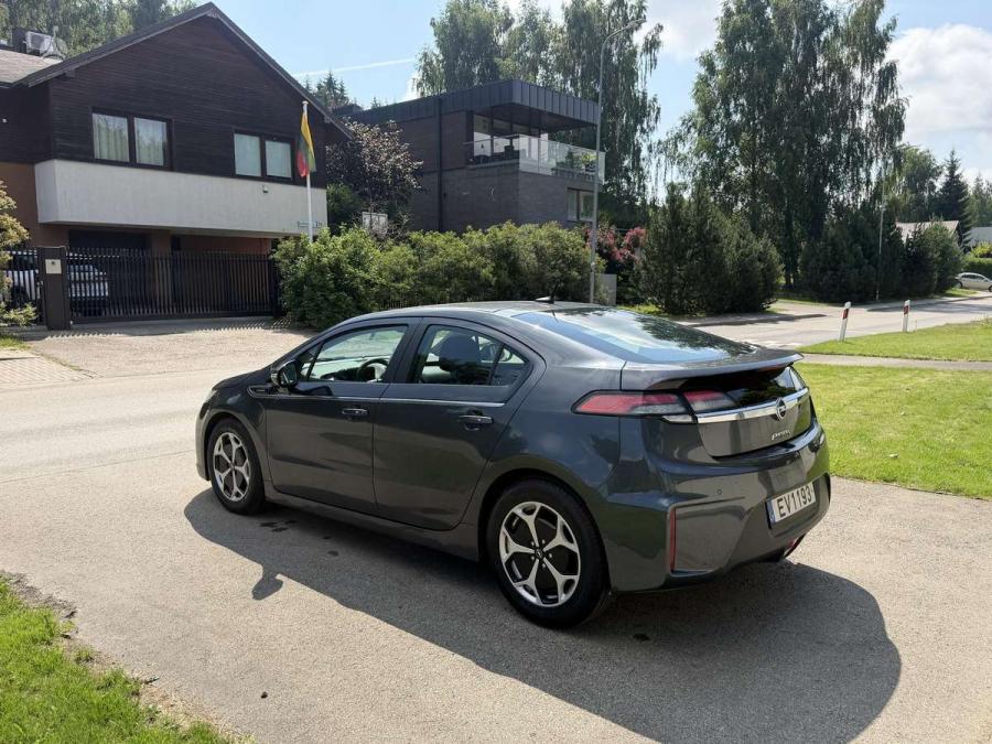 Pelēks Opel Ampera 2014 Viļņa, ar dzinēja tilpumu 1.40 L un nobraukumu 160 tūkst. km par 3900 €, foto 10 vietnē AUTOMOTO.COM.LV