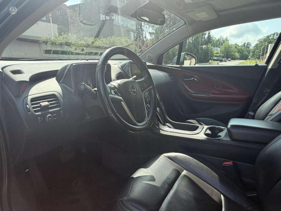 Pelēks Opel Ampera 2014 Viļņa, ar dzinēja tilpumu 1.40 L un nobraukumu 160 tūkst. km par 3900 €, foto 17 vietnē AUTOMOTO.COM.LV