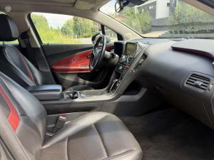 Pelēks Opel Ampera 2014 Viļņa, ar dzinēja tilpumu 1.40 L un nobraukumu 160 tūkst. km par 3900 €, foto 23 vietnē AUTOMOTO.COM.LV