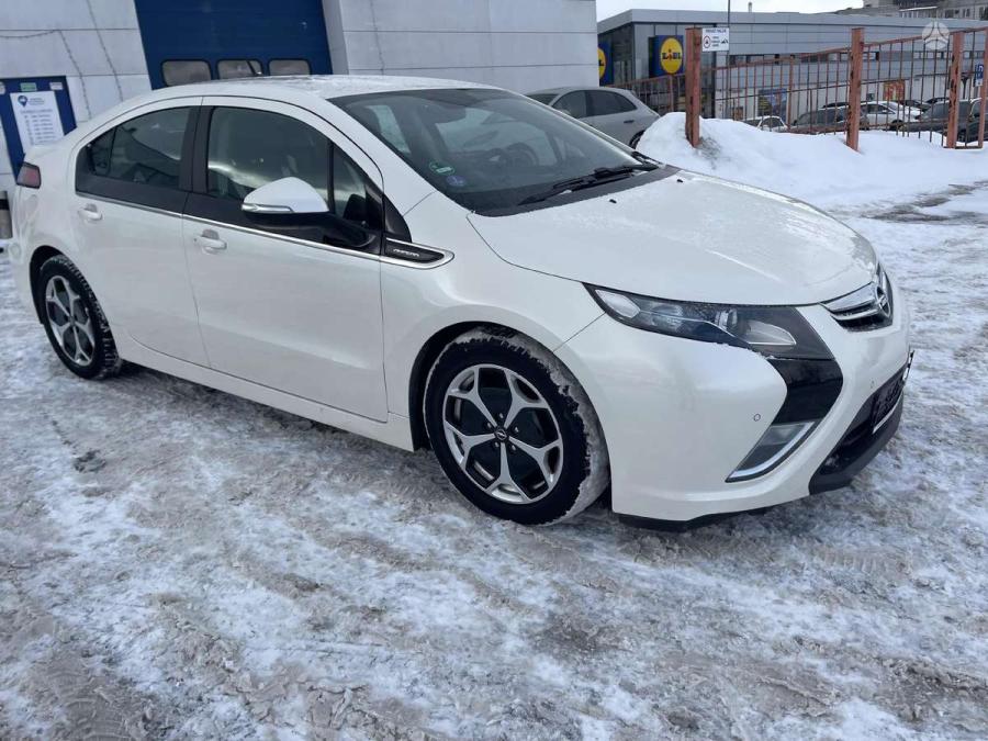 Balts Opel Ampera 2012 Kauņa, ar dzinēja tilpumu 1.40 L un nobraukumu 258 tūkst. km par 5250 €, foto 2 vietnē AUTOMOTO.COM.LV