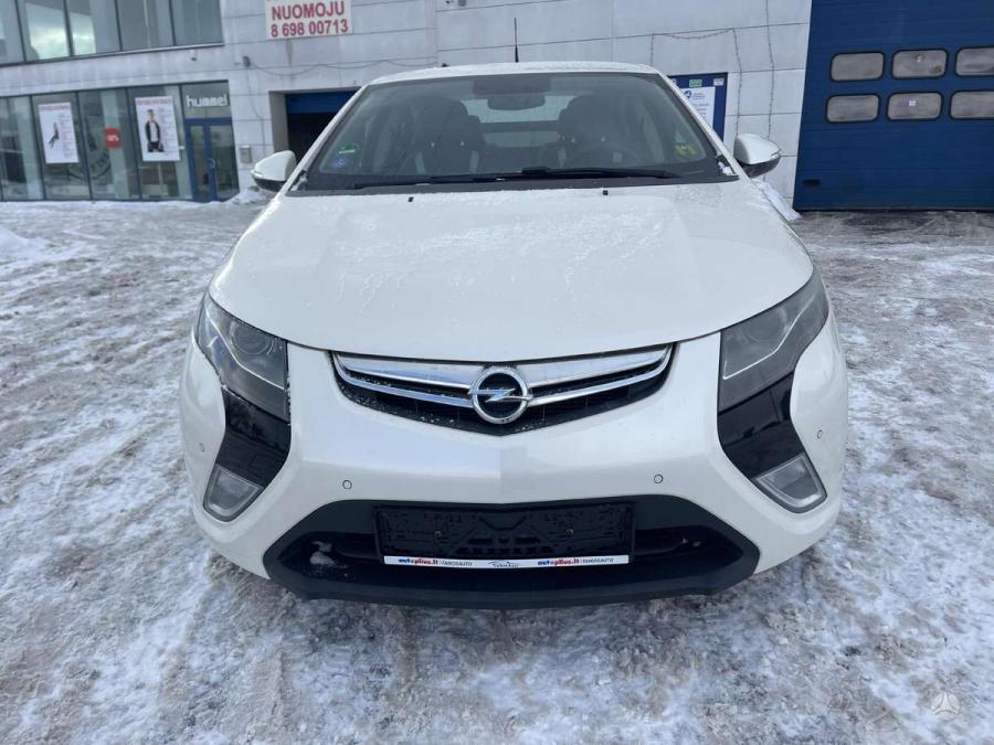 Balts Opel Ampera 2012 Kauņa, ar dzinēja tilpumu 1.40 L un nobraukumu 258 tūkst. km par 5250 €, foto 4 vietnē AUTOMOTO.COM.LV